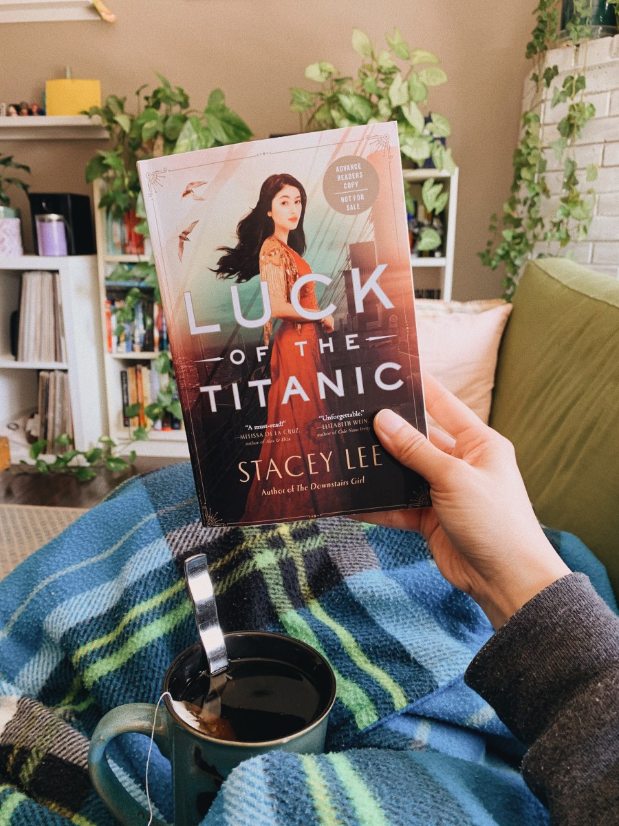 Luck of the Titanic by Stacey Lee // Book Review – Simone and Her Books