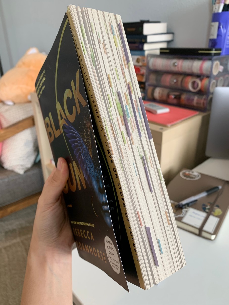 How I Annotate My Books – Simone and Her Books